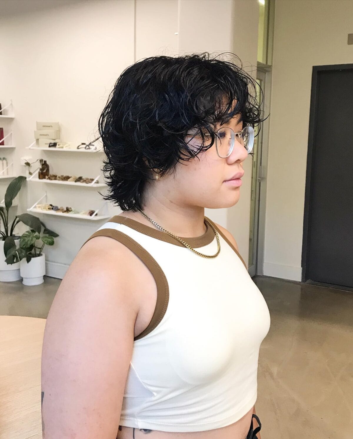19 Layered Short Curly Hairstyles For Added Movement And Shape