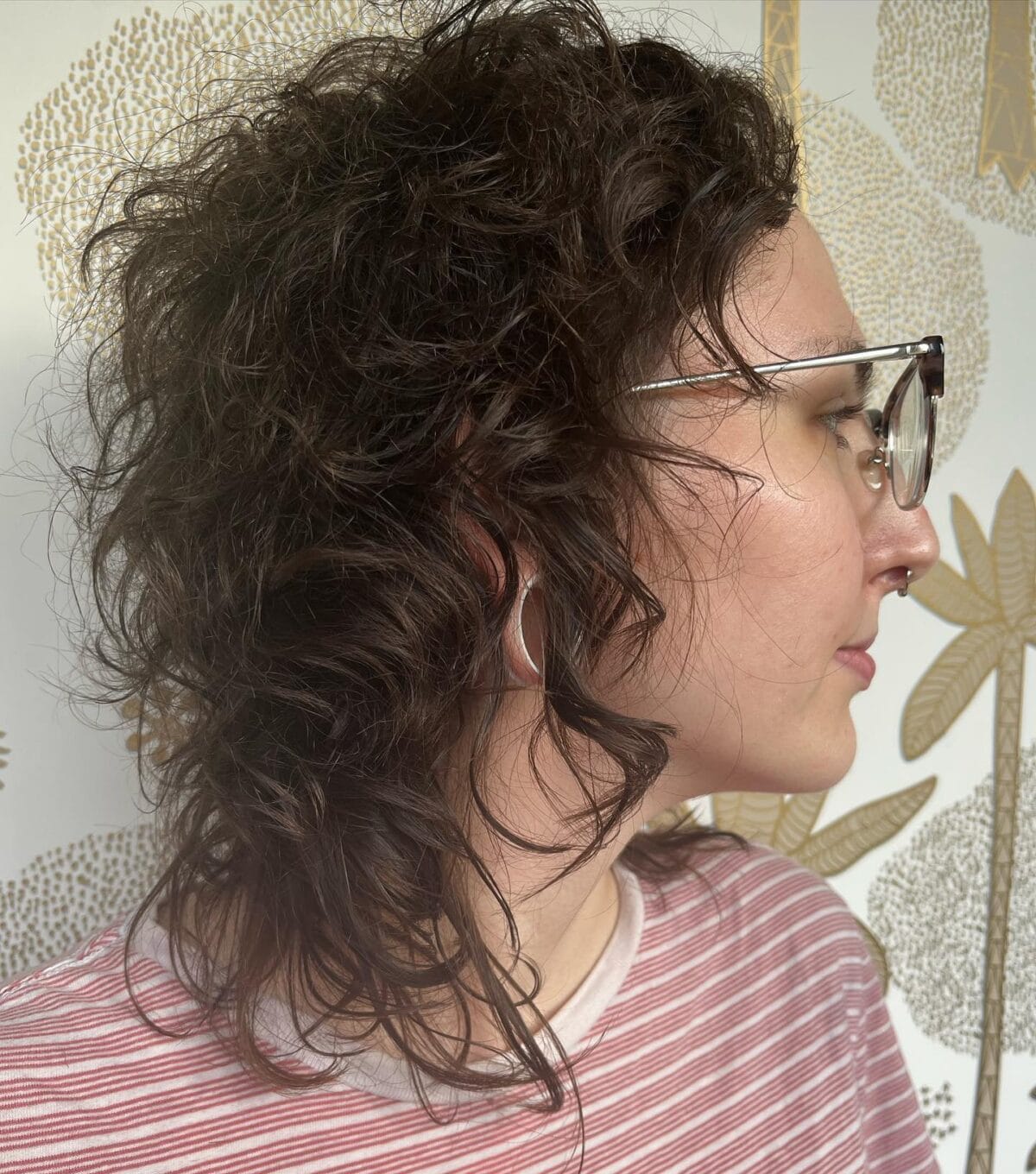 19 Layered Short Curly Hairstyles For Added Movement And Shape